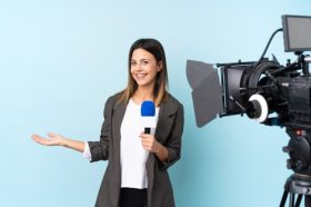 Top 13 Hottest Female Weather Reporters in 2024